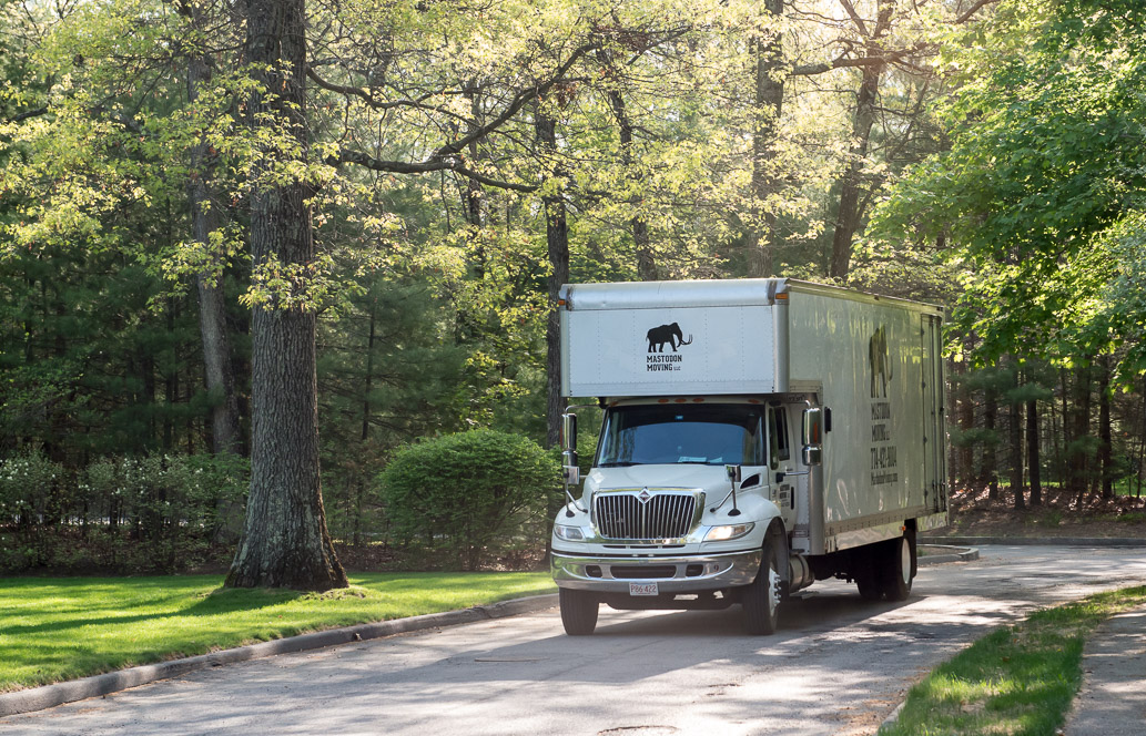Navigating Long-Distance Moves from New England (and Beyond) | Mastodon Moving